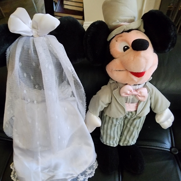 Disney | Toys | Disney Micky And Minnie Mouse Bride And Groom | Poshmark